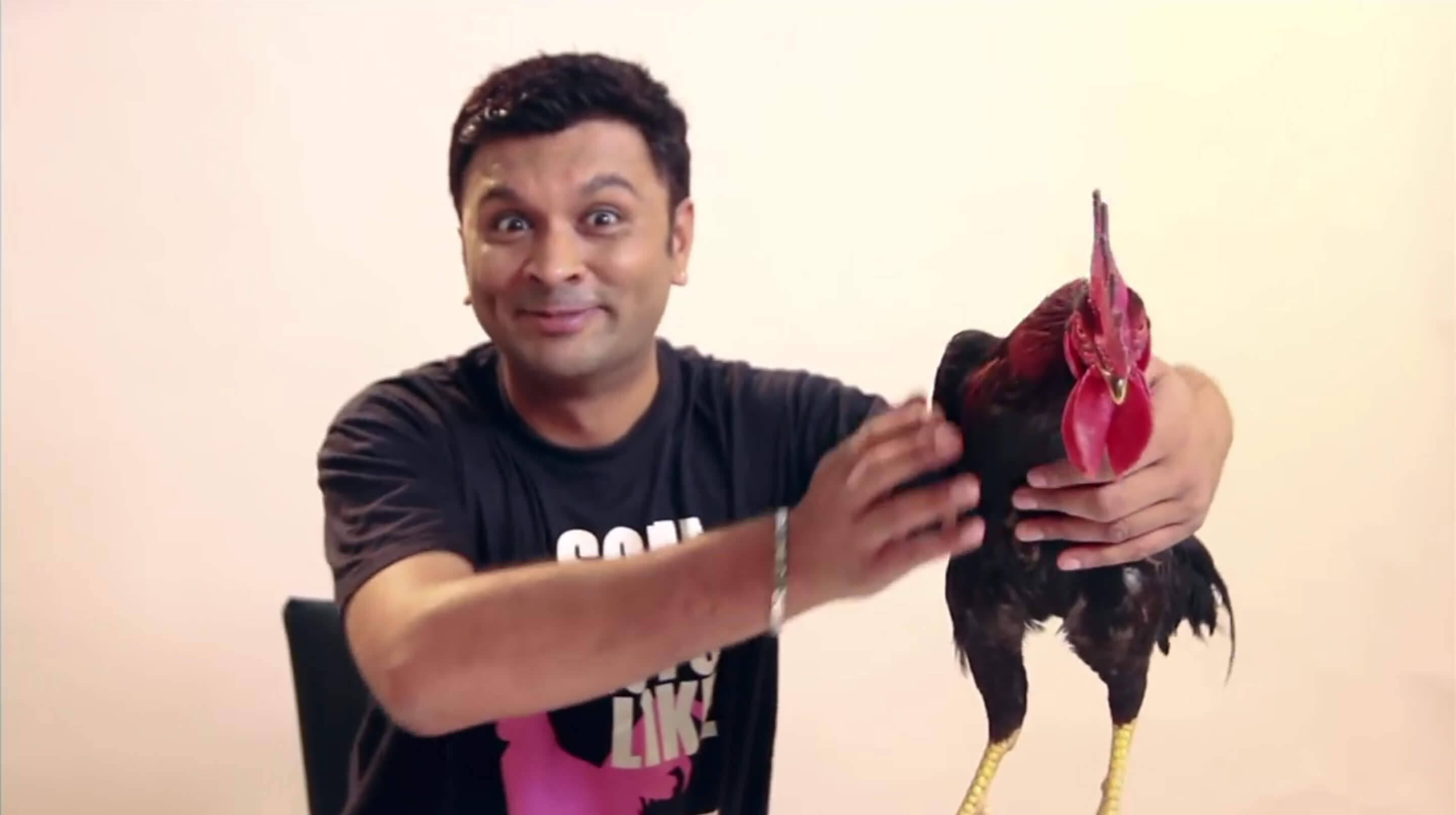 LGBT Activist Harish Iyer on His Love for Cocks - Blog - PETA India LGBT Activist Harish Iyer on His Love for Cocks - Blog - PETA India