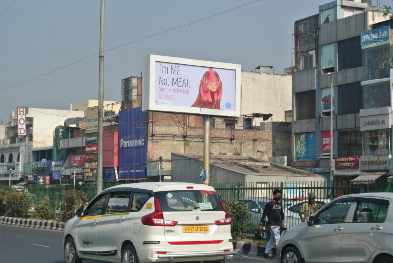 PETA India's 'I'm ME, Not MEAT' Billboards Urge People to Go Vegan ...