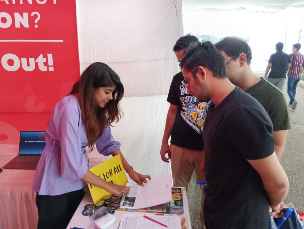 PETA India’s Exciting Youth Booth at Mood Indigo 2022 - Blog - PETA India