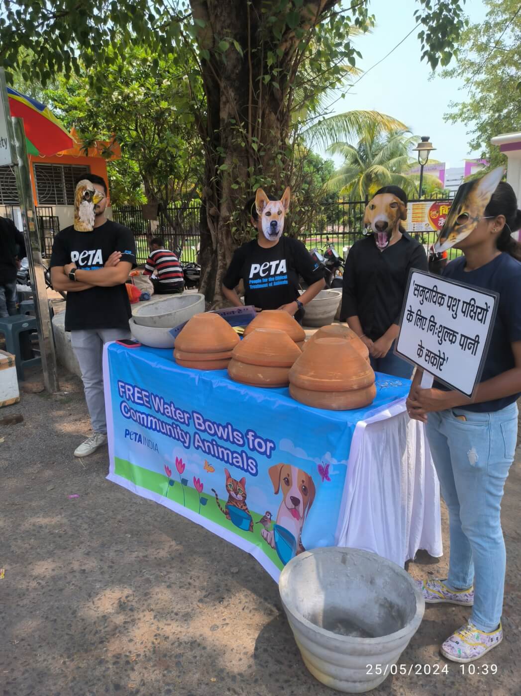 Supporters of PETA India and Vegans of Chhattisgarh Distribute Free ...