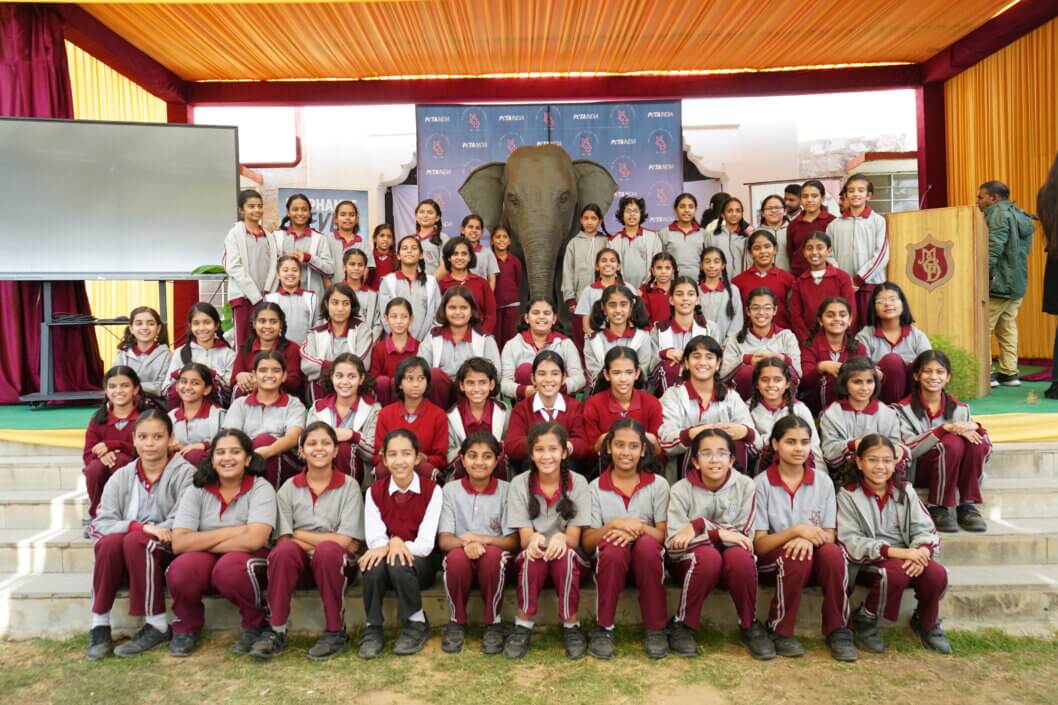 Jaipur School Visited by Asia’s First Empathy Building Animatronic ...